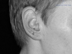 Piercing Tragus: La guía que necesitas - Tatuajes Geniales