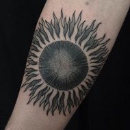 80 Tatuajes del Sol que te querrás hacer ⋆ Tatuajes Geniales